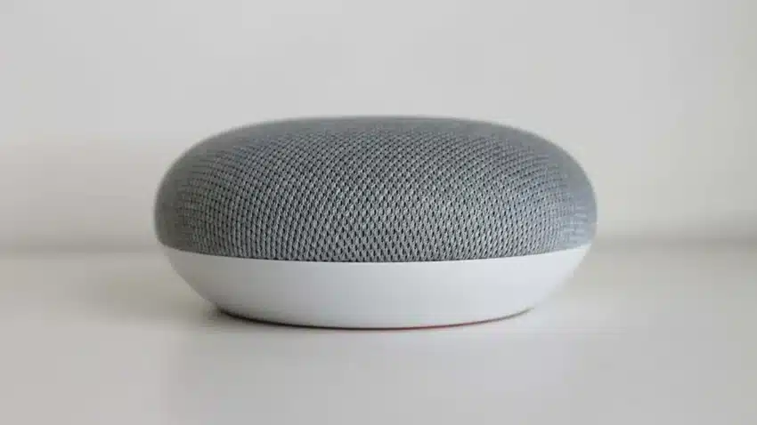Comment réinitialiser sa Google Home mini : une procédure technique ...